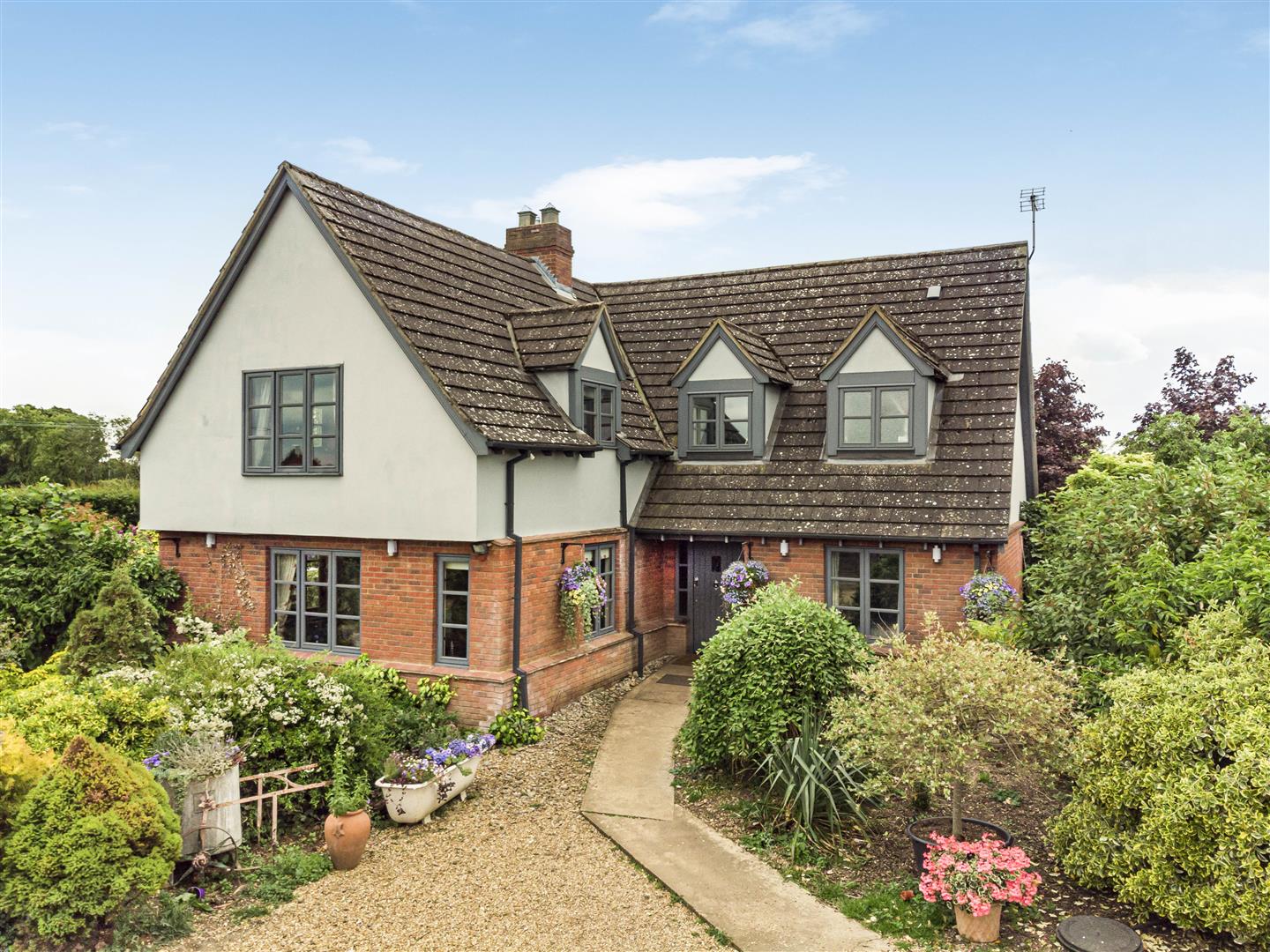 4 Bedroom for sale in Somersham - Cheffins Cambridge Sales - Ref 33986444